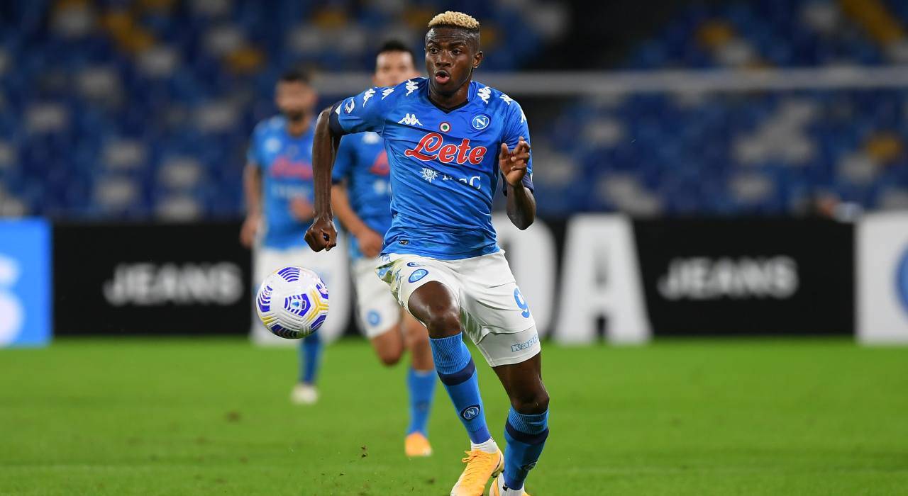 Napoli, Osimhen ancora infortunato: spunta una clamorosa ipotesi